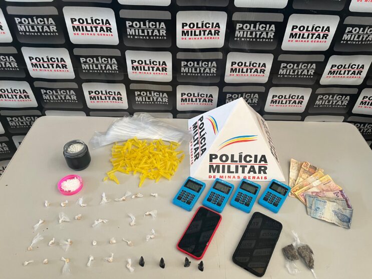 Jovem é preso com crack, cocaína e maconha em Santa Bárbara - ItabiraNet Jovem é preso com crack, cocaína e maconha em Santa Bárbara - ItabiraNet
